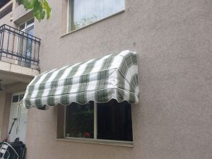 Marchize retractabile balcoane, ferestre, hoteluri, magazine | Confort ...